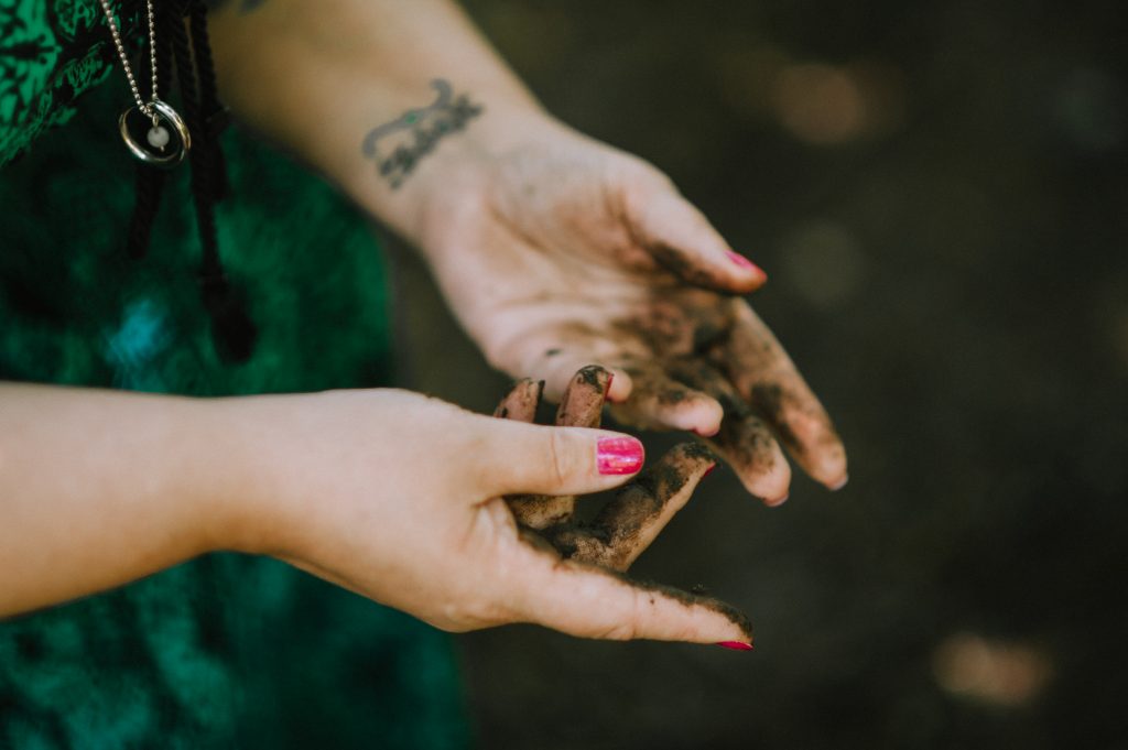 Welcome to Mud Club! - Heather Tobin